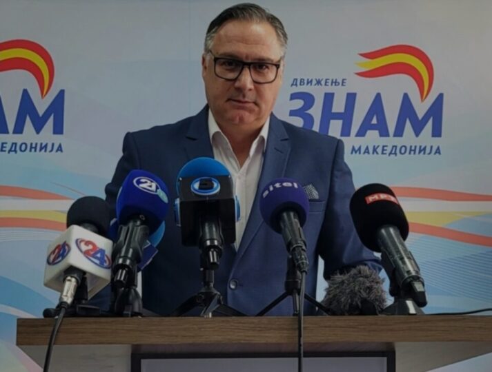 Ditën e parë të punës, Nikolla Memov e nis me heqjen e gjuhës shqipe ...